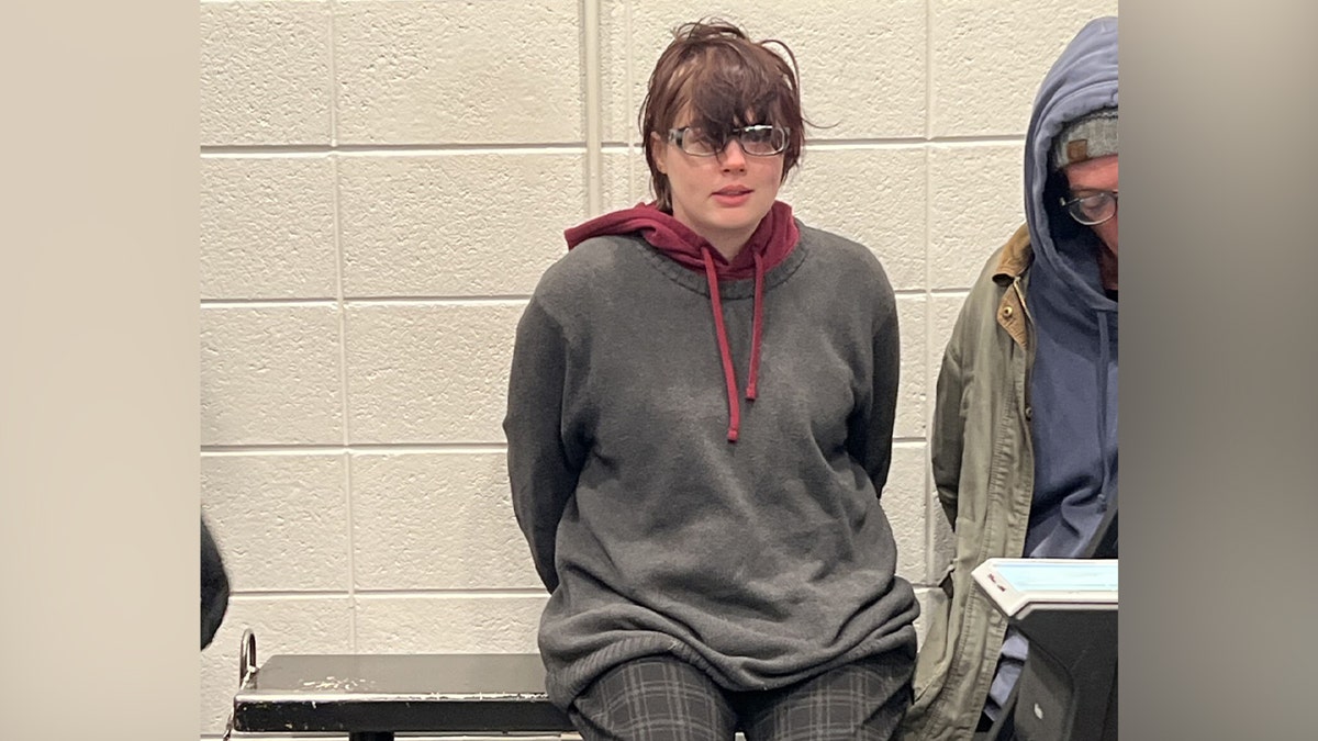 Slender Man stabber Morgan Geyser ordered back to psychiatric hospital ...